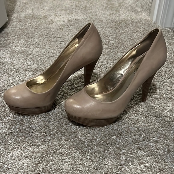 Guess | Shoes | Guess Platform Heels | Poshmark